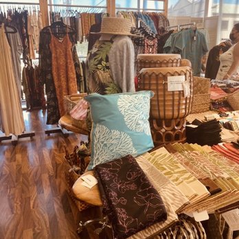 NATIVE INTELLIGENCE - Updated October 2025 - 48 Photos & 27 Reviews ...