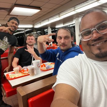 KEWPEE HAMBURGERS - Updated July 2024 - 48 Photos & 73 Reviews - 2111 ...