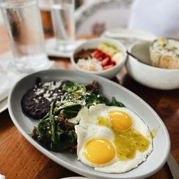 JOSÉ - Updated January 2026 - 669 Photos & 525 Reviews - 4931 W Lovers ...