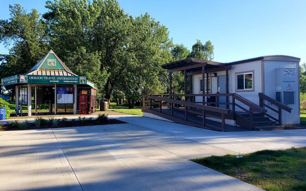 OAK GROVE REST AREA I-5 SOUTHBOUND - Updated May 2024 - 47 Photos & 20 ...