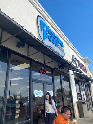 FREEZING POINT ICE CREAM - Updated January 2026 - 22 Photos & 37 ...