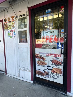 RAINBOW DRIVE IN - VISALIA - Updated June 2026 - 54 Photos & 61 Reviews ...