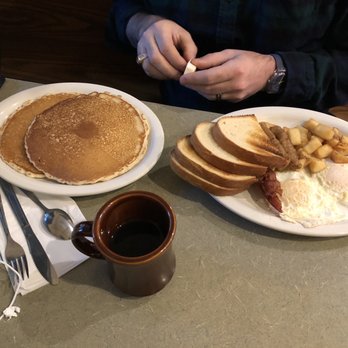 DAIRY COTTAGE - Updated January 2026 - 101 Photos & 118 Reviews - 328 W ...