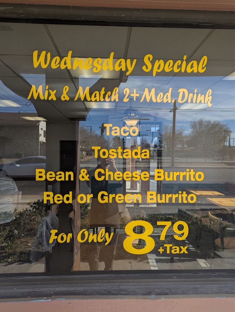 TACO TIA - Updated September 2025 - 10 Reviews - 2635 Del Rosa Ave N ...