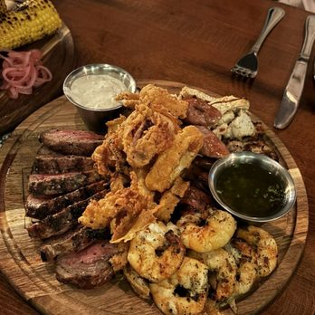 CROSSROADS KITCHEN & BAR - Updated December 2024 - 52 Photos & 27 ...