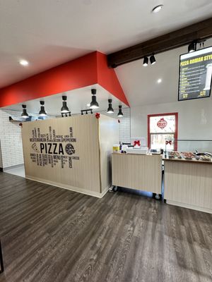 MAD PIZZA WORLD - Updated January 2026 - 86 Photos & 44 Reviews - 35 E ...