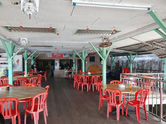 RESTORAN TEPI SUNGAI - Updated September 2024 - 12 Photos - Jalan ...