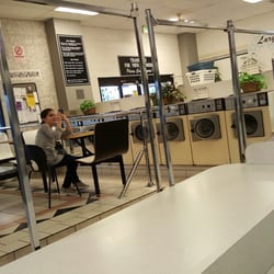 ECONO WASH COIN LAUNDRY - 43 Photos & 27 Reviews - Laundromat - 6657 S ...