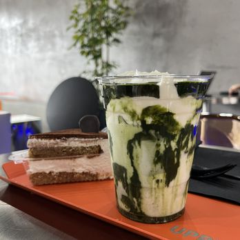 CAFE UPPER - Updated July 2024 - 459 Photos & 178 Reviews - 300 S ...