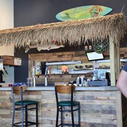 ISLAND PIG AND FISH - BBQ AND FRESH SEAFOOD - Updated December 2025 ...