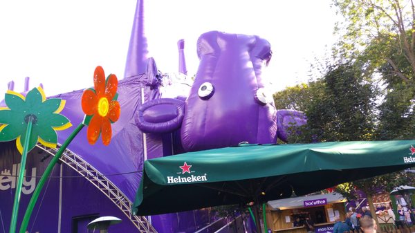 GEORGE SQUARE GARDENS - Updated December 2024 - George Square Lane ...