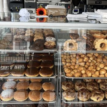 ROSE DONUTS - 755 Photos & 1074 Reviews - Yelp