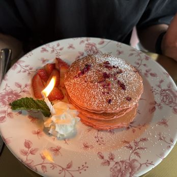 LITTLE HEN - Updated July 2025 - 1483 Photos & 753 Reviews - 4579 ...