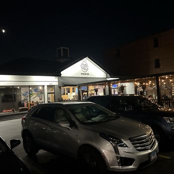 302 WHEATON - Updated May 2025 - 140 Photos & 198 Reviews - 302 W Front ...