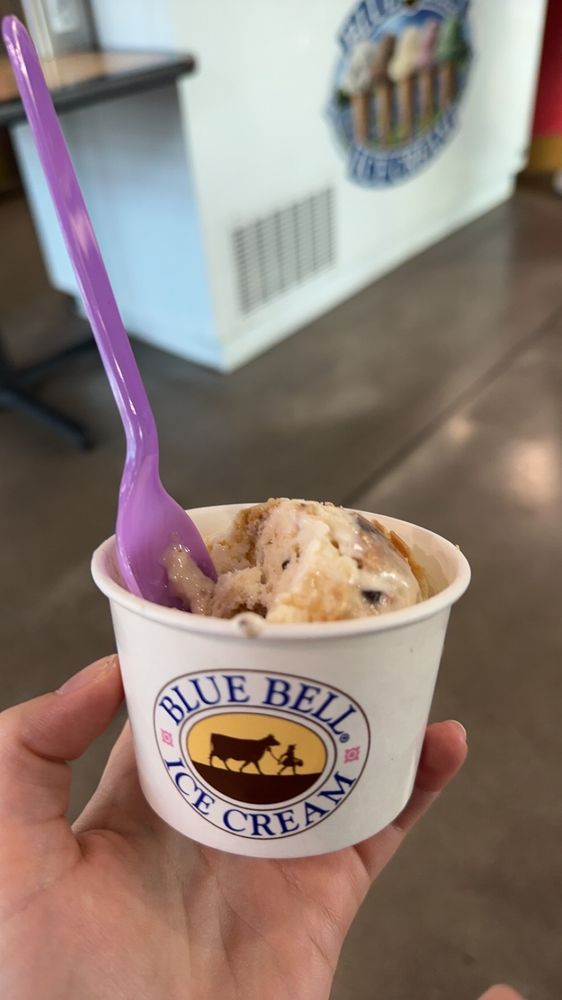 THOSE GUYS PIES - 138 Photos & 94 Reviews - 5585 Simmons St, North Las ...