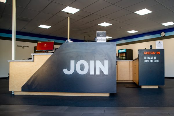 CRUNCH FITNESS - UNIVERSITY SQUARE - Updated December 2025 - 113 Photos ...