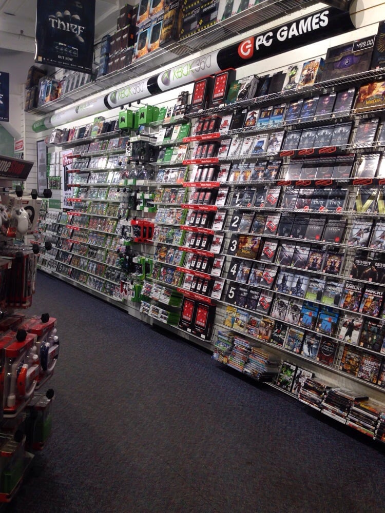 GAMESTOP - Updated June 2024 - Kalvebod Brygge 59, København, Denmark ...