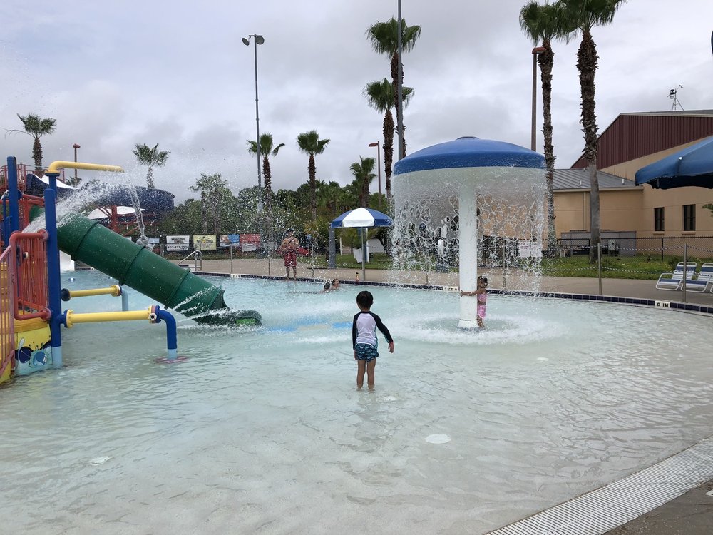 CITY OF OVIEDO AQUATIC CENTER - Updated December 2024 - 22 Photos & 21 ...