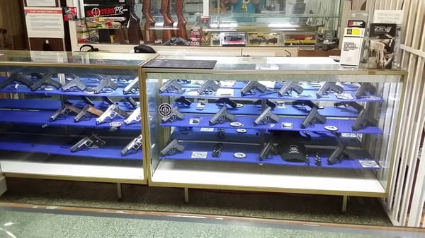 BULL’S EYE GUN SHOP - Updated December 2025 - Av. General Valero 256 ...