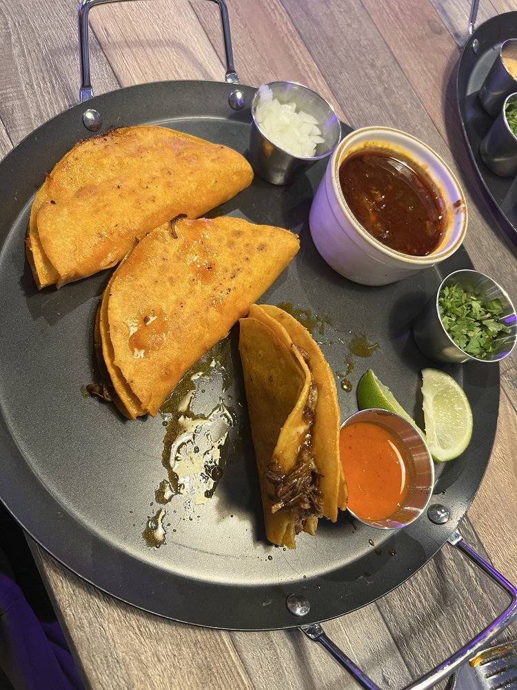 POR FAVOR TACOS & TRAGOS - Updated September 2025 - 179 Photos & 138 ...