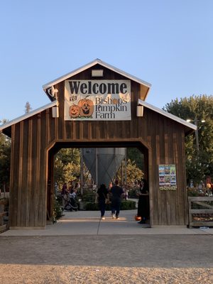 BISHOP’S PUMPKIN FARM with reviews - Updated September 2024 - 972 ...