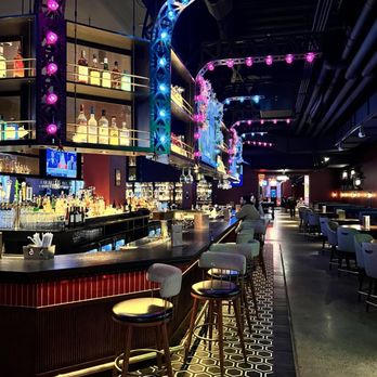 PUTTSHACK - PHILADELPHIA - Updated March 2025 - 155 Photos & 106 ...