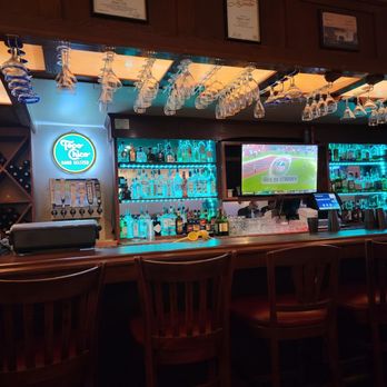 MAGPIE’S GRILL - Updated January 2026 - 183 Photos & 170 Reviews - 1438 ...