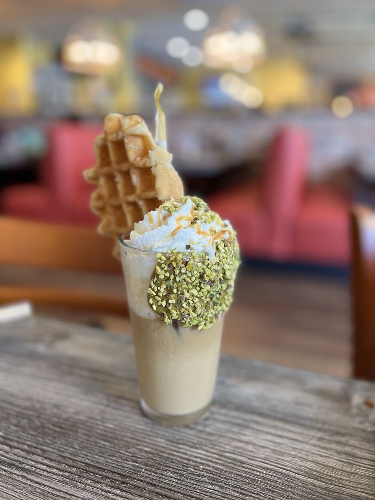 BERRY FRESH CAFE - Updated December 2025 - 105 Photos & 57 Reviews ...