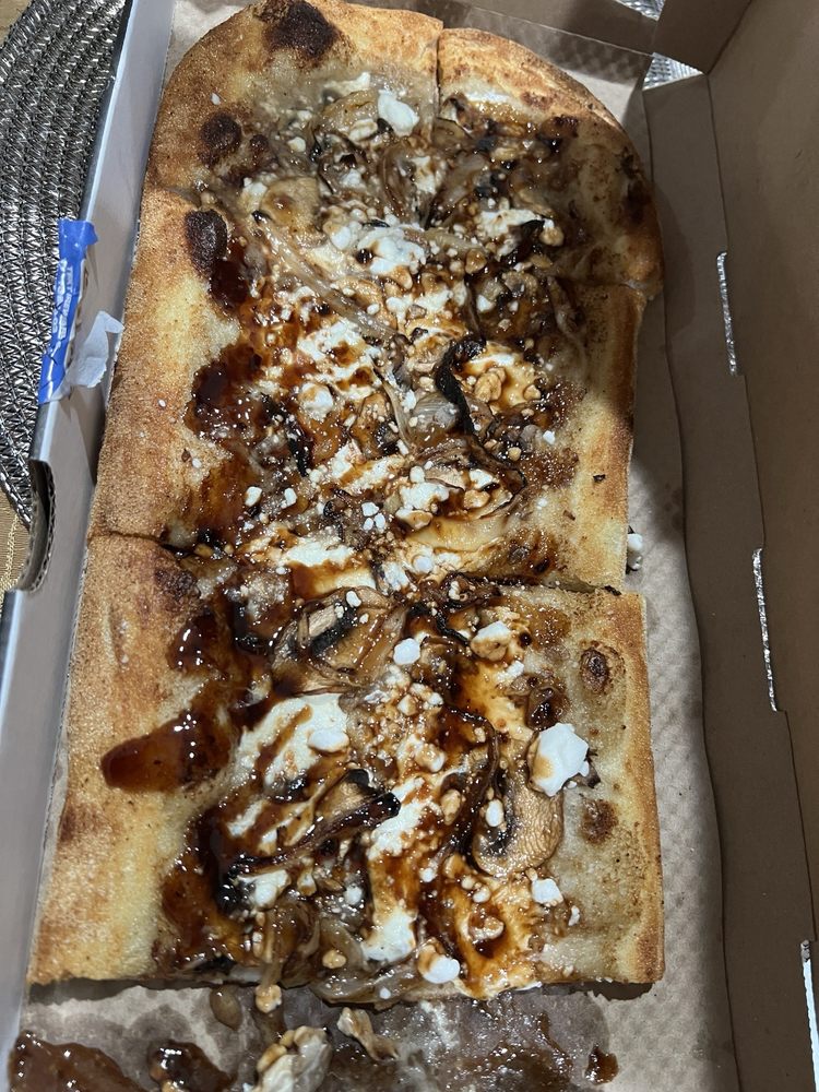 &PIZZA - Updated January 2026 - 27 Photos & 26 Reviews - 20 Route 17 N ...