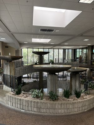 HUNTINGTON BEACH CENTRAL LIBRARY - Updated December 2025 - 754 Photos ...