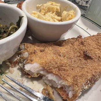 FIXINS SOUL KITCHEN - LOS ANGELES - 800 W Olympic Blvd, Los Angeles ...