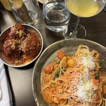 ESTHER’S KITCHEN - Updated June 2024 - 6061 Photos & 2415 Reviews ...