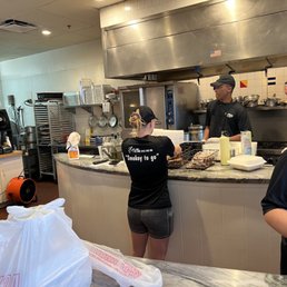 C R CHICKS - GARDENS TOWN SQUARE - Updated October 2025 - 44 Photos & 90 Reviews - 4234 ...