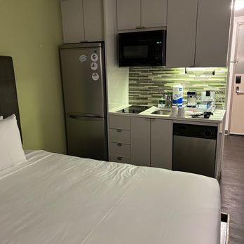 ELEMENT NEW YORK TIMES SQUARE WEST - Updated December 2024 - 484 Photos ...