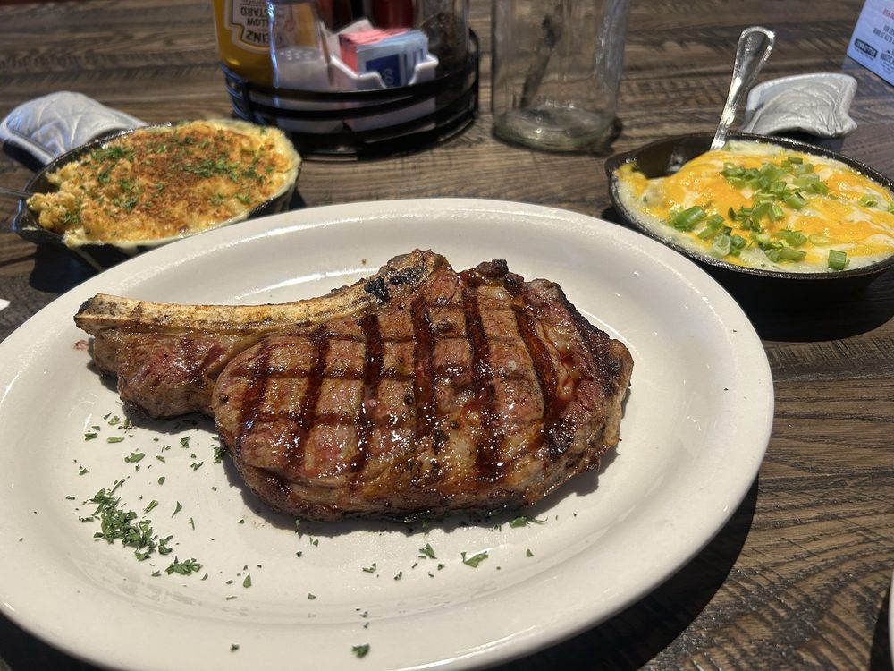 RUSTIC HOUSE SUMMERLIN SOUTH - Updated September 2025 - 142 Photos ...