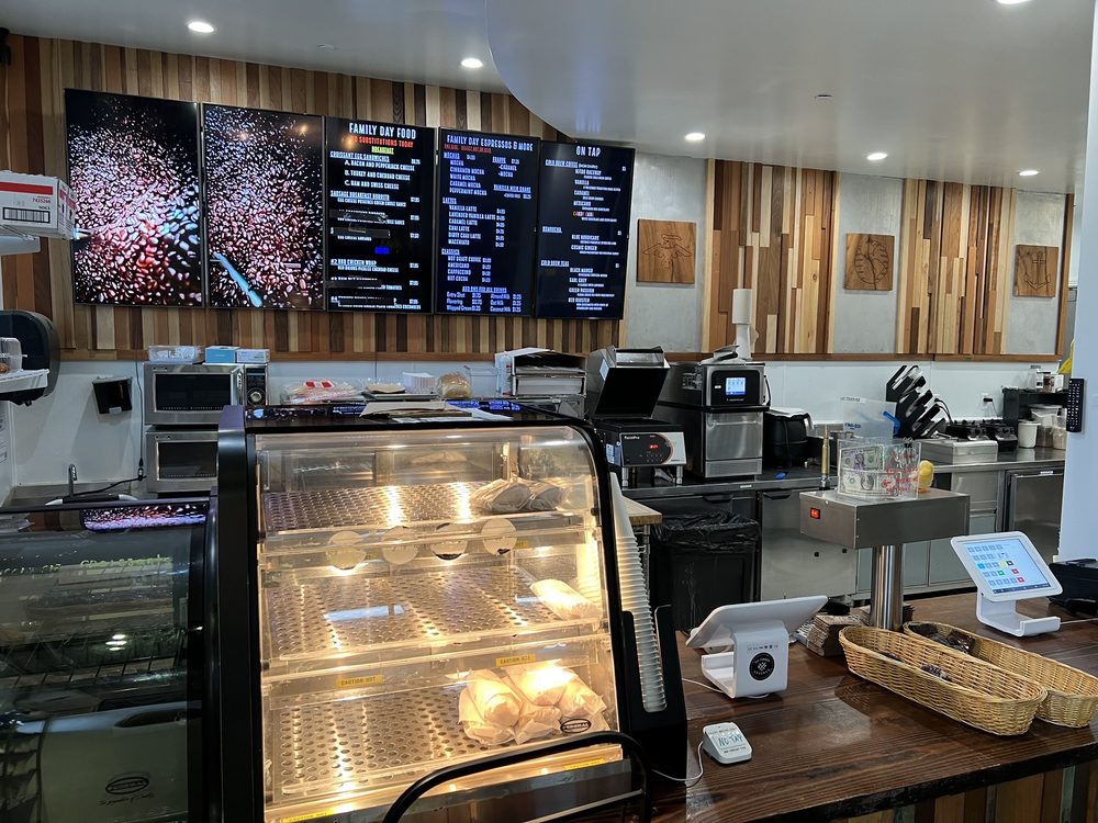 COMMON GROUNDS CAFE - Updated September 2025 - 10 Photos & 14 Reviews ...