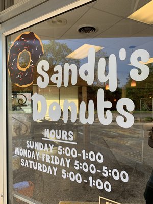 SANDY’S DONUT HOUSE - 28 Photos & 38 Reviews - 2040 Leonard St NW ...