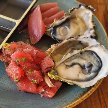 THE BUFFET AT HYATT - Updated August 2024 - 233 Photos & 116 Reviews ...