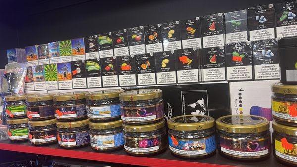 SMOKERS CLUB - Updated October 2025 - 14 Photos - 114 New Britain Ave ...