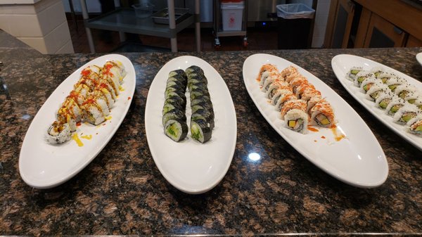 MIYOKO BUFFET - 30 Photos & 27 Reviews - 636 Lancaster Dr NE, Salem, OR ...