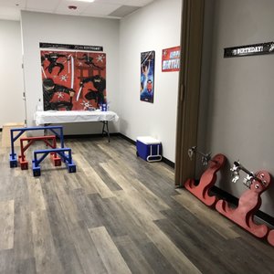 CLUBHOUSE FUN CENTER - 36 Photos & 20 Reviews - Mini Golf - 70 Jay ...