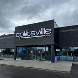 SPLITSVILLE RICHMOND HILL - Updated December 2025 - 95 Photos & 82 ...