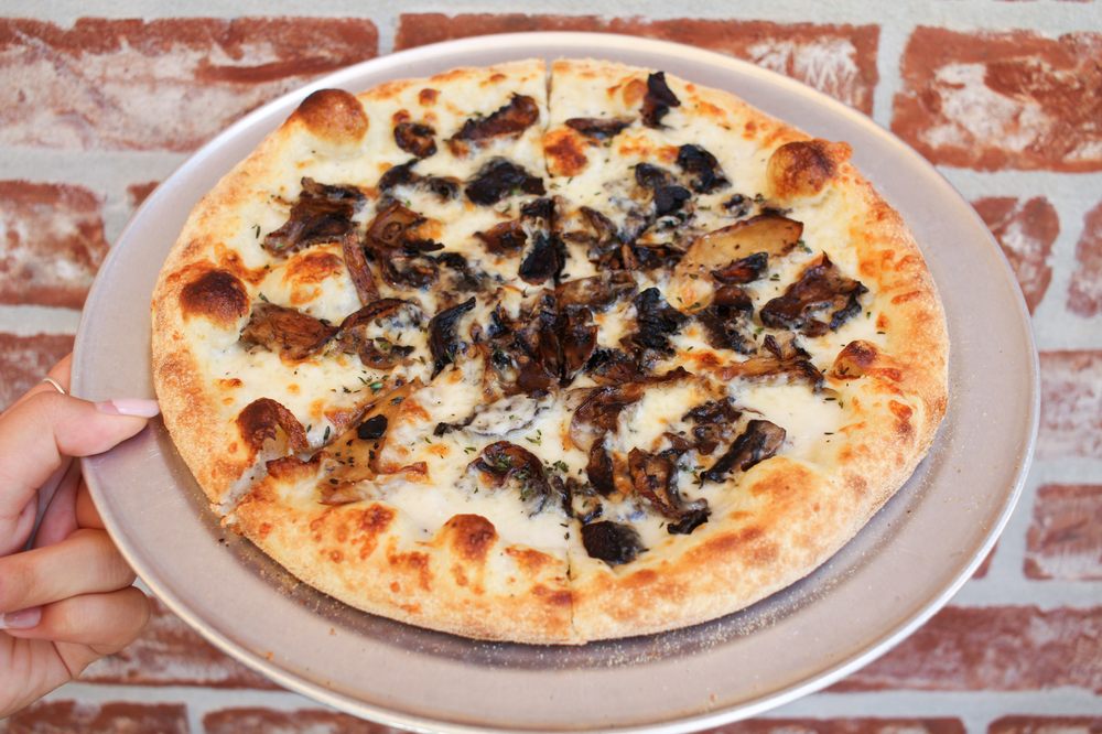 MOKU KITCHEN - 6364 Photos & 2025 Reviews - 660 Ala Moana Blvd ...