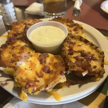 PLANK’S ON BROADWAY - Updated October 2025 - 80 Photos & 123 Reviews ...