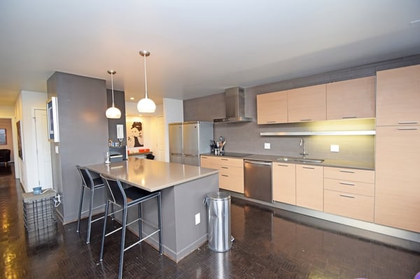 THE EDGECLIFF - Updated August 2025 - 31 Photos - 2200 Victory Pkwy ...