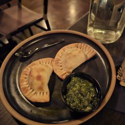 QUEMAR - Updated December 2024 - 425 Photos & 163 Reviews - 1201 Laskin ...