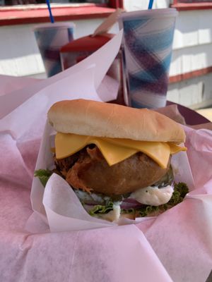 GIANT BURGER - 98 Photos & 136 Reviews - 3760 Main St, Springfield ...