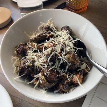 RH HOUSE - Updated June 2025 - 466 Photos & 369 Reviews - 2630 Crooks ...