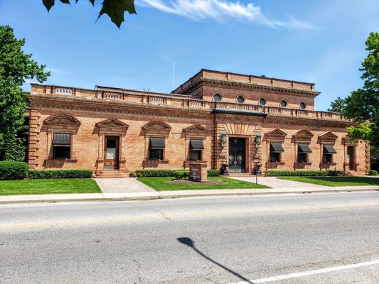 THE WINDSOR CLUB - Updated October 2025 - 13 Photos - 2072 Riverside ...