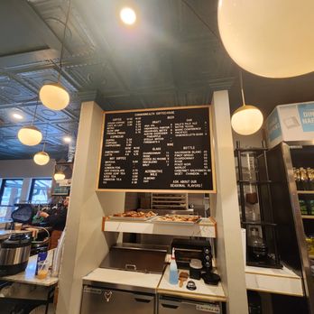 COMMONWEALTH COFFEEHOUSE & BAKERY - Updated August 2025 - 1267 Photos ...